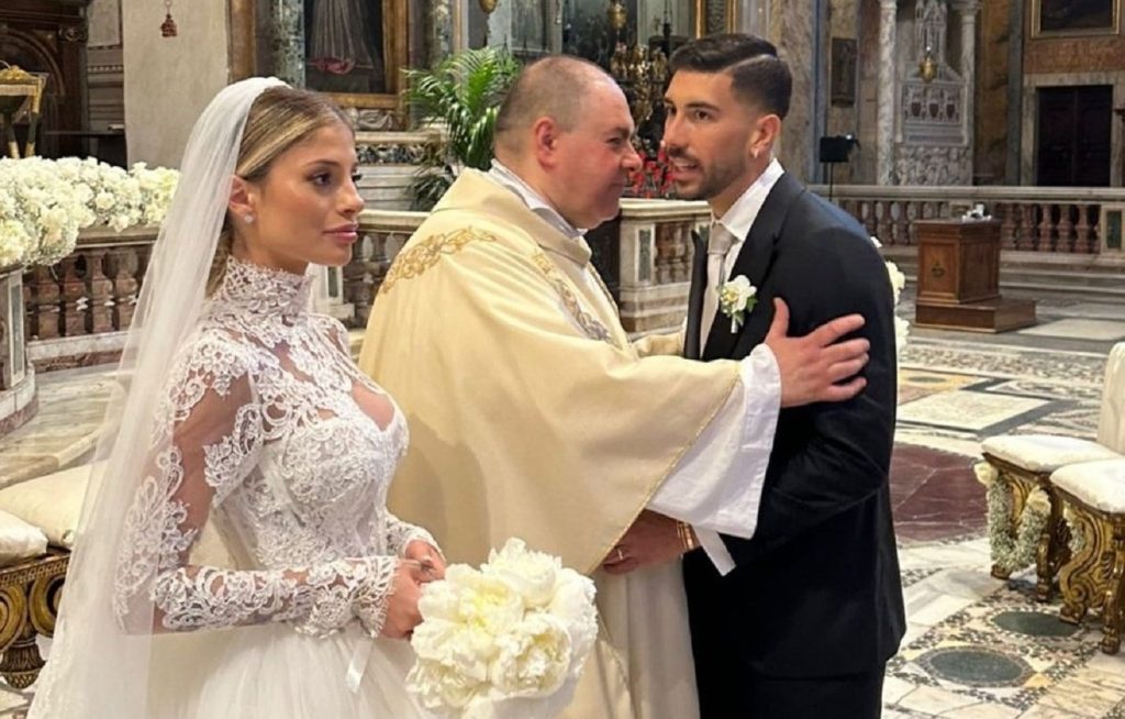 Matrimonio Chiara Nasti e Mattia Zaccagni, il sì dopo la serenata ...