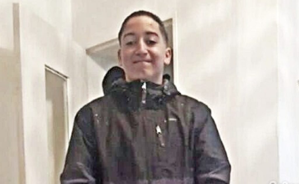 Nael ucciso a 17 anni per non aver rispettato l'alt: banlieu parigine ...